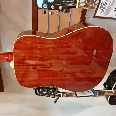 Gear Hunter | Epiphone Hummingbird